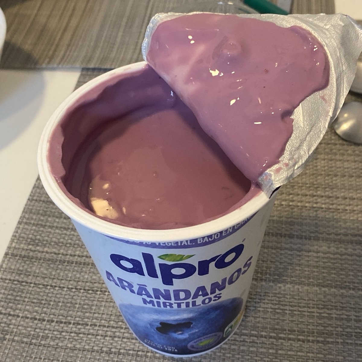 iogurte mirtilo from Alpro - Vegan Product Reviews & Ratings | abillion