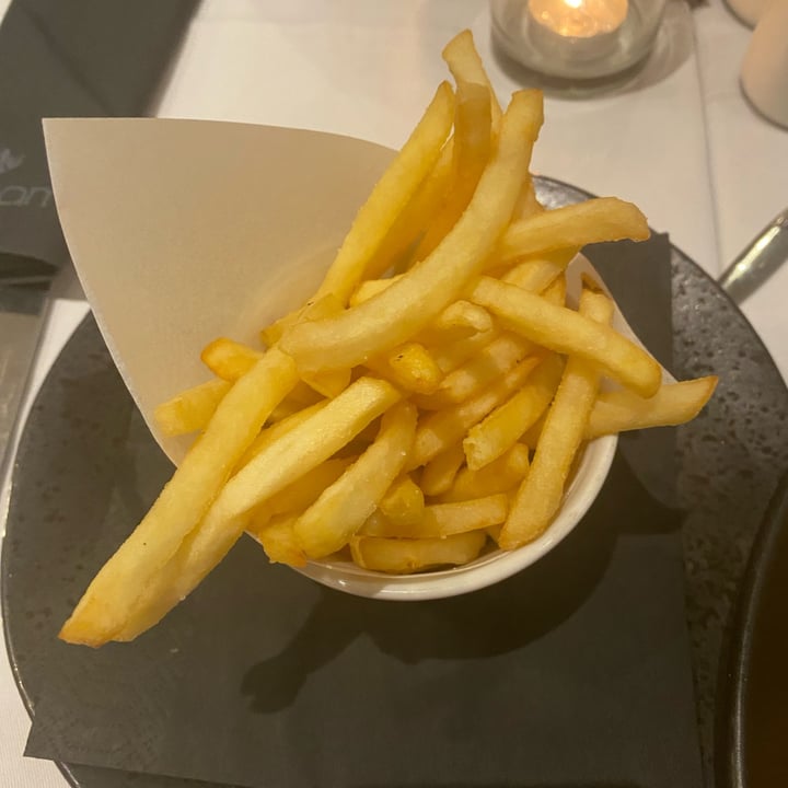 Kream Mall of Africa Waterval 5-Ir, Midrand, South Africa Chips Review ...