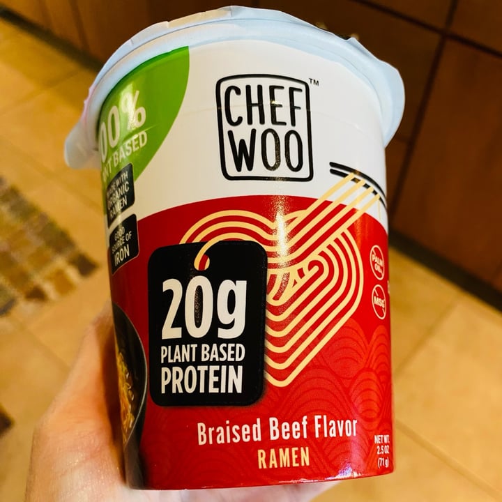Chef Woo Braised beef flavor ramen Review | abillion