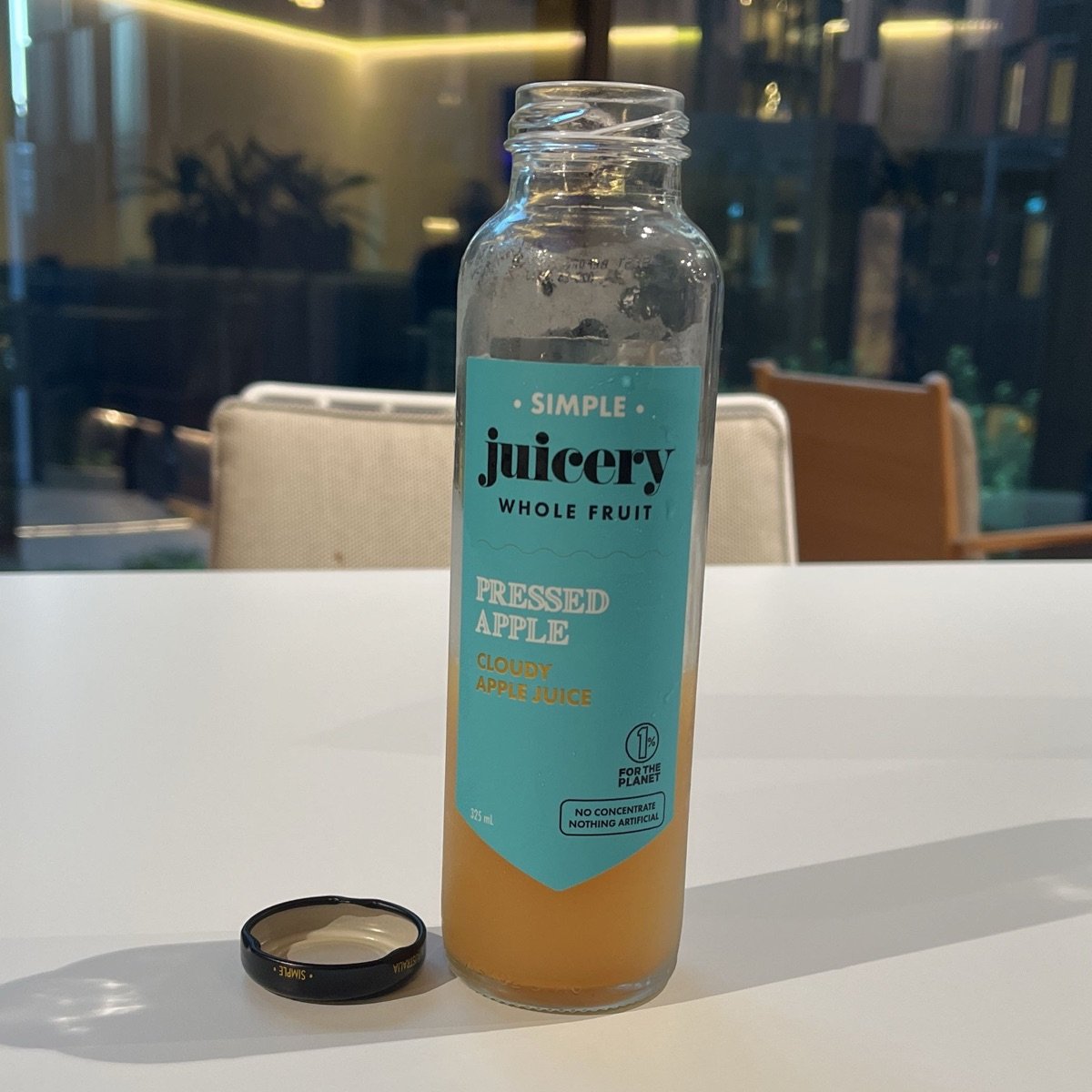 Pressed Apple at Simple Juicery - Review by @veganadam | abillion