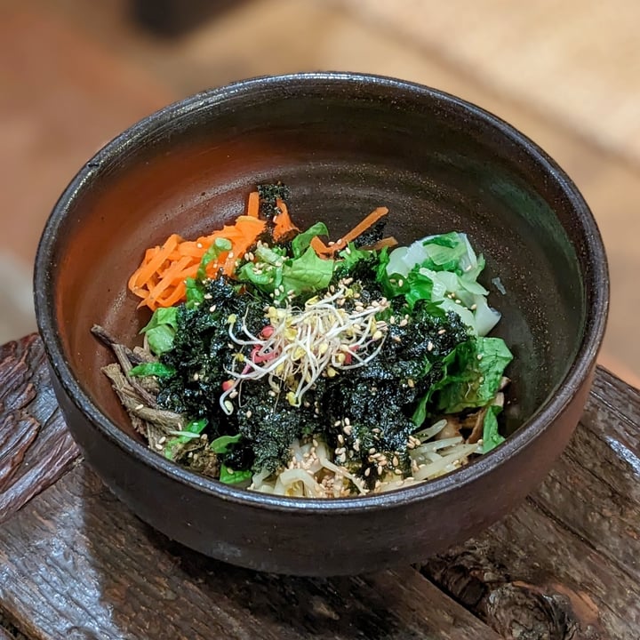 Dasoni Cheju, South Korea Bibimbap Review | abillion