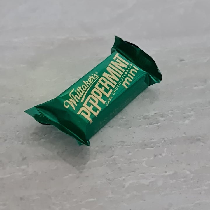 Whittaker's Mini Size 50% Peppermint Slab Review | abillion
