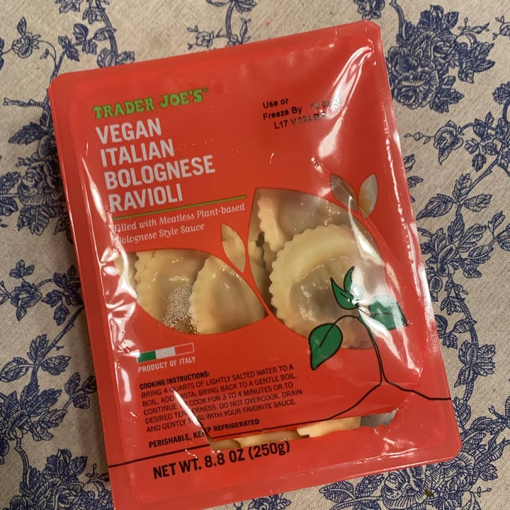 Trader Joe's Vegan Italian Bolognese Ravioli Review | abillion