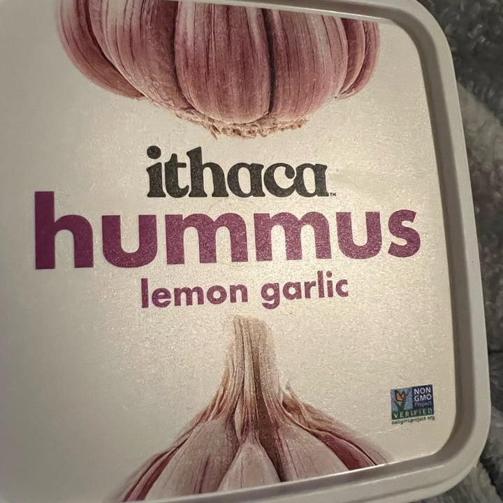 Ithaca Cold-Crafted Lemon Garlic Hummus Review | abillion