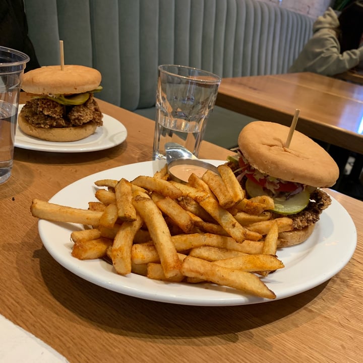 Burger Tree Old Toronto, Toronto, Canada Fried Chick’n Sandwich Review ...