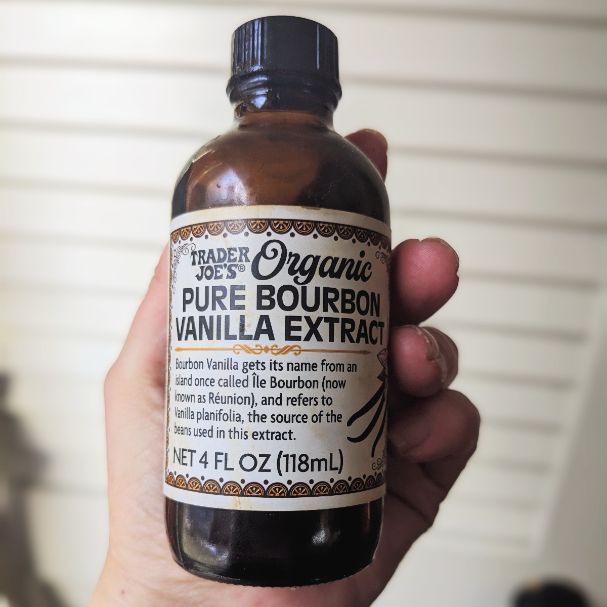 Organic pure bourbon vanilla extract from Trader Joe's - Vegan Product Reviews & Ratings | abillion