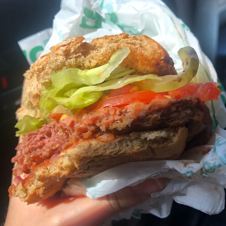 WOG Ukraine Vegan Burger Review | abillion