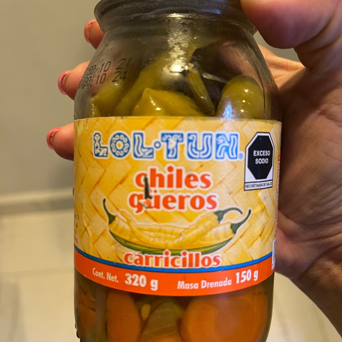 Chiles Güeros from Lol Tun - Vegan Product Reviews & Ratings | abillion