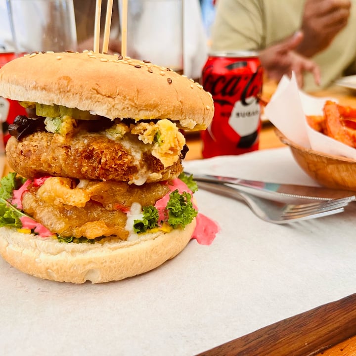 Something Good Roadhouse Port Elizabeth, South Africa Wild Side Burger ...