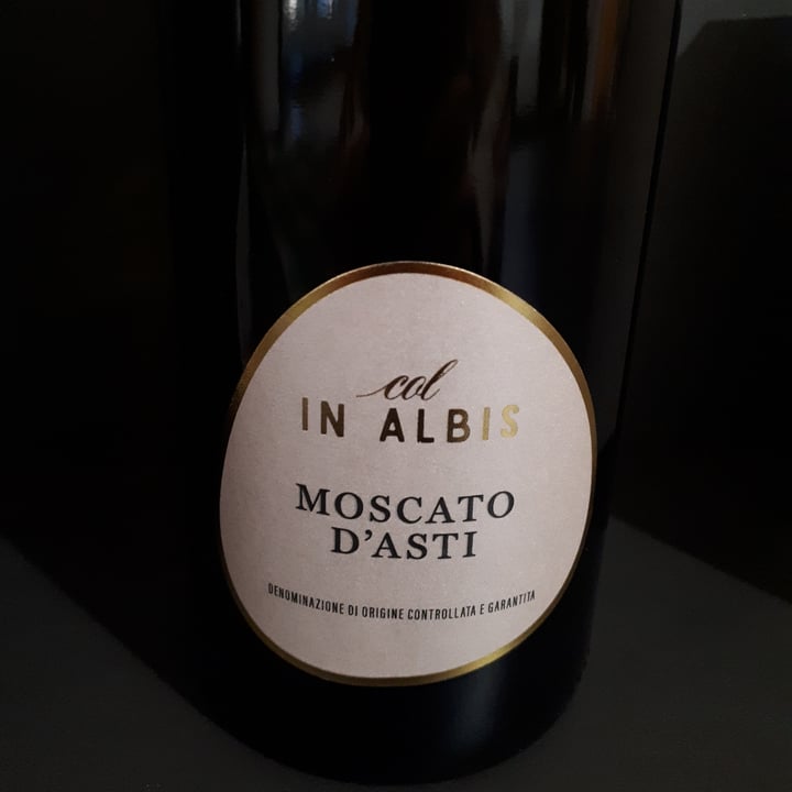 Matteo Soria Col in Albis moscato d'Asti Review | abillion