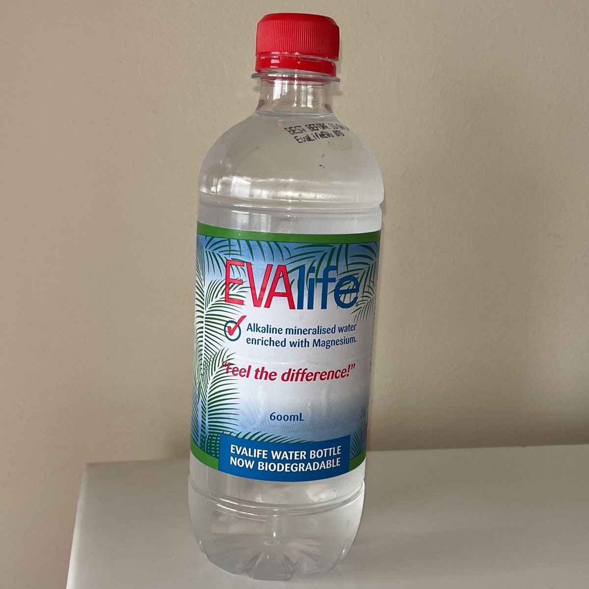 Alkaline mineralised water enriched with magnesium from Evalife - Vegan Product Reviews ...