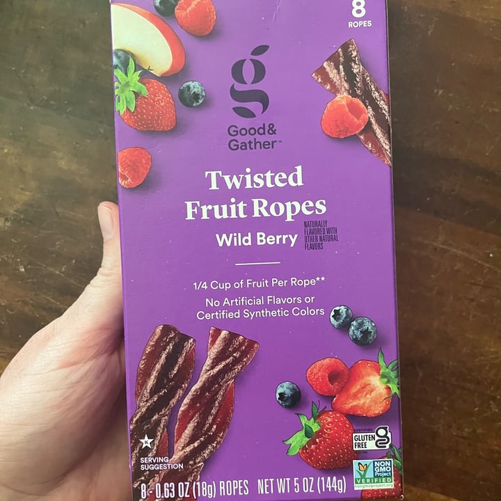 Good & Gather Twisted Fruit Ropes Wild Berry Review | abillion