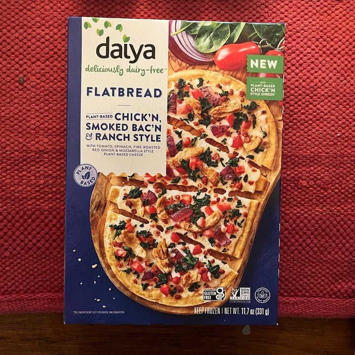 Daiya Plant Based Chick’n Smoked Bac’n & Ranch Style Flatbread Review ...