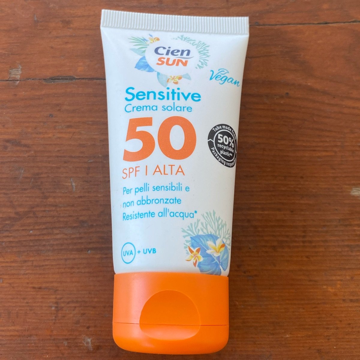 sensitive crema solare 50 spf from Cien - Vegan Product Reviews ...
