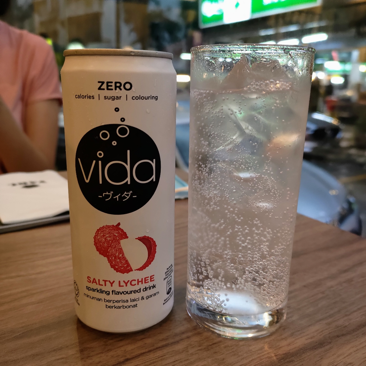 Avaliações de Salty Lychee Sparkling Flavoured Drink da Vida | abillion