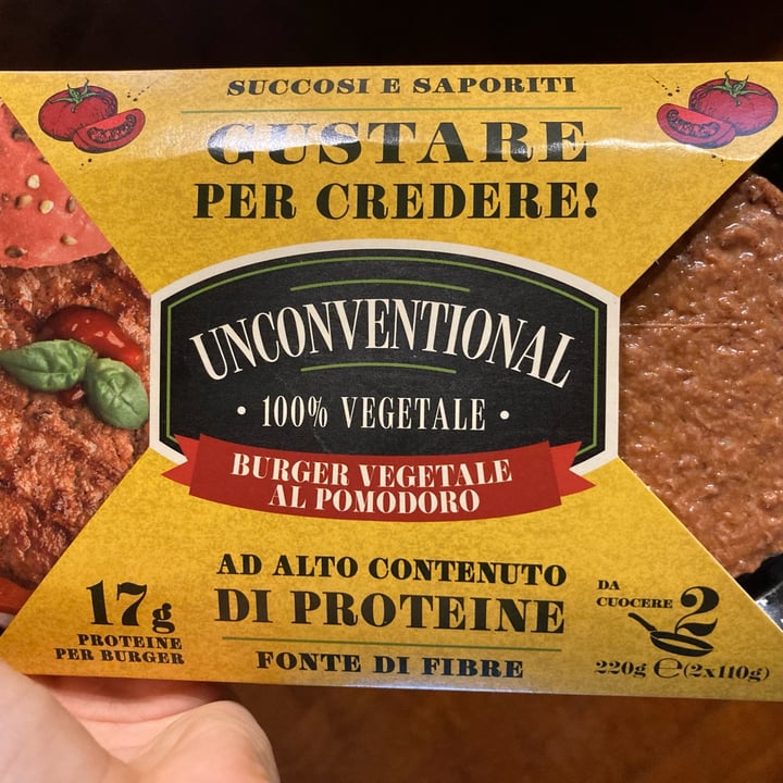 Unconventional Burger Vegetale Al Pomodoro - Tomato Burger Review ...