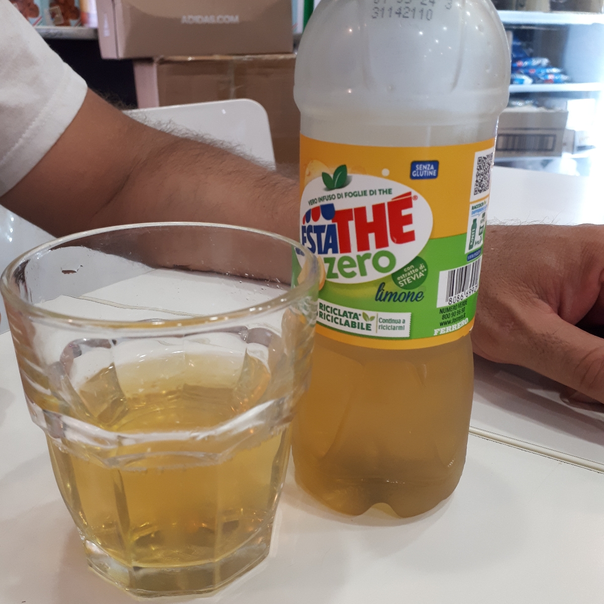 Estate limone zero from Ferrero - Vegan Product Reviews & Ratings ...