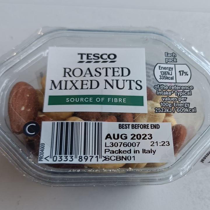 Tesco roasted mixed nuts Review | abillion