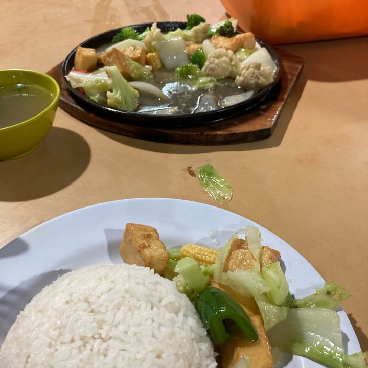 Ranau Hakka Food Court, Road, Ranau, Malaysia Reviews | abillion