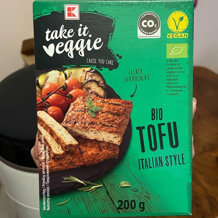 Kaufland Take it Veggie Bio Tofu Italian Style Review | abillion