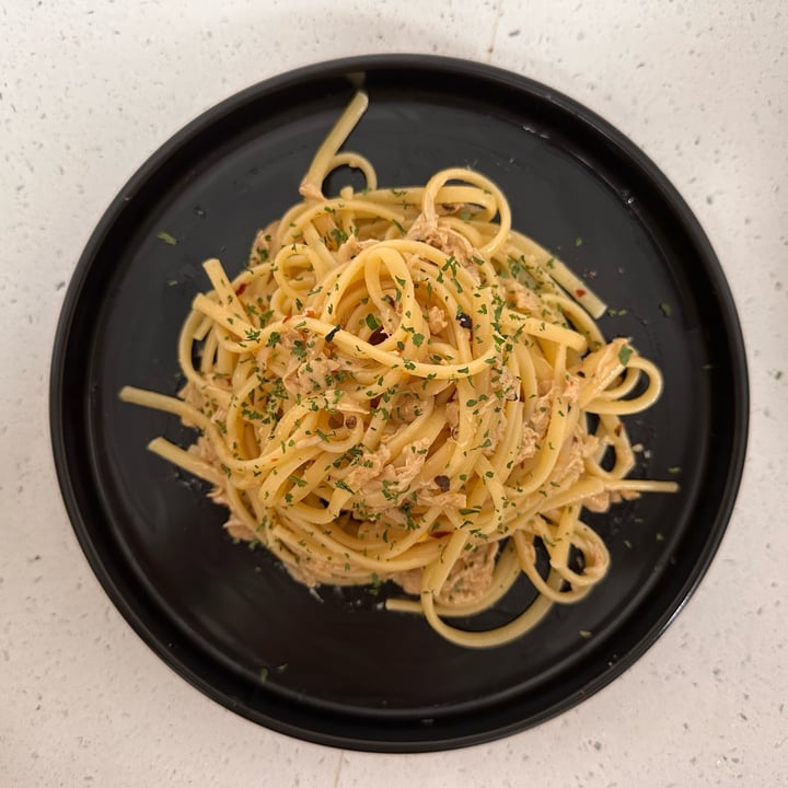 unMEAT Fish-Free Tuna Style Flakes in Water with Salt Added Review ...