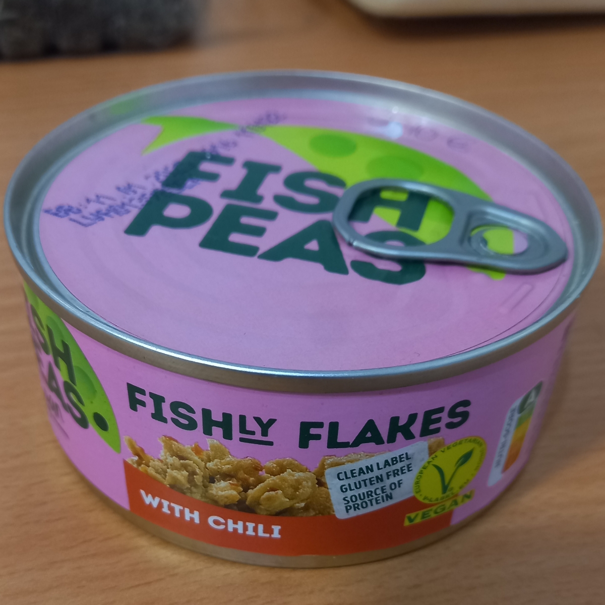Fishly Flakes With Chili from fish peas - Vegan Product Reviews ...