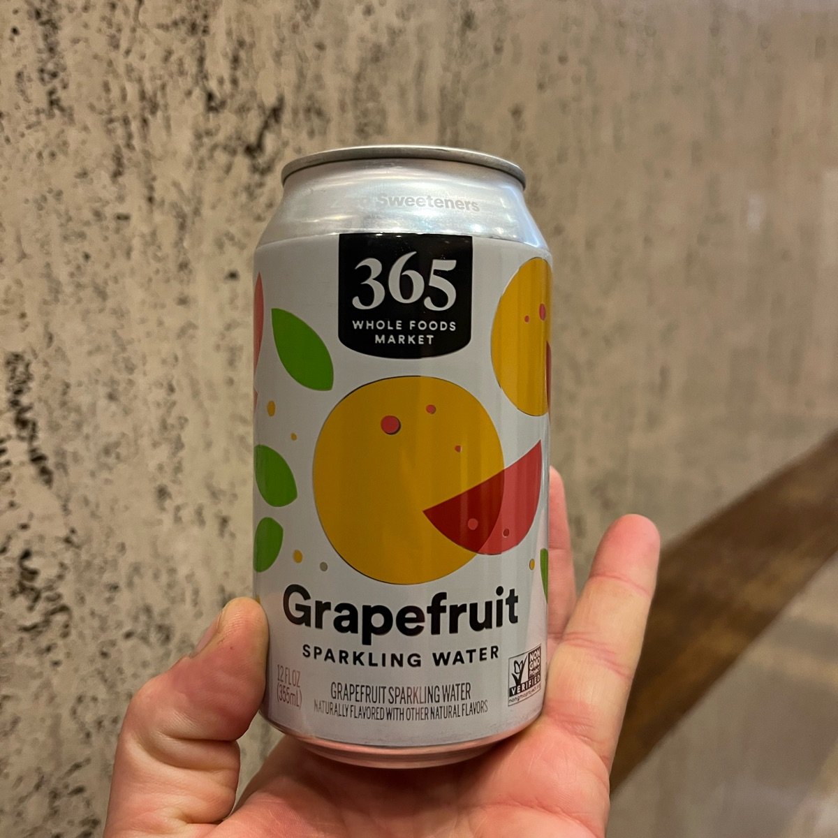 grapefruit sparkling water from Whole Foods Market - Vegan Product Reviews & Ratings | abillion