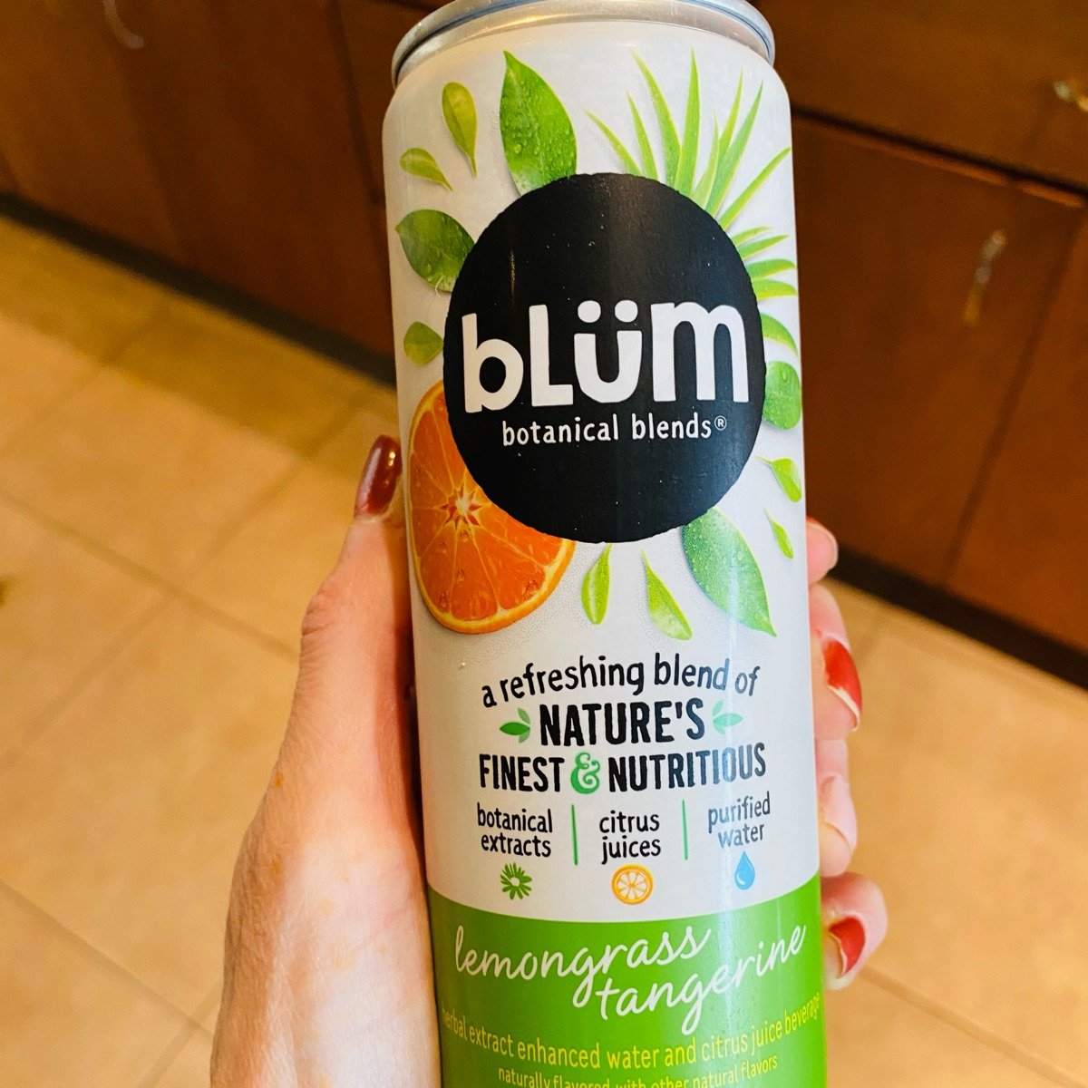 Botanical Blends Lemongrass Tangerine from Blüm Beverage Co - Vegan ...