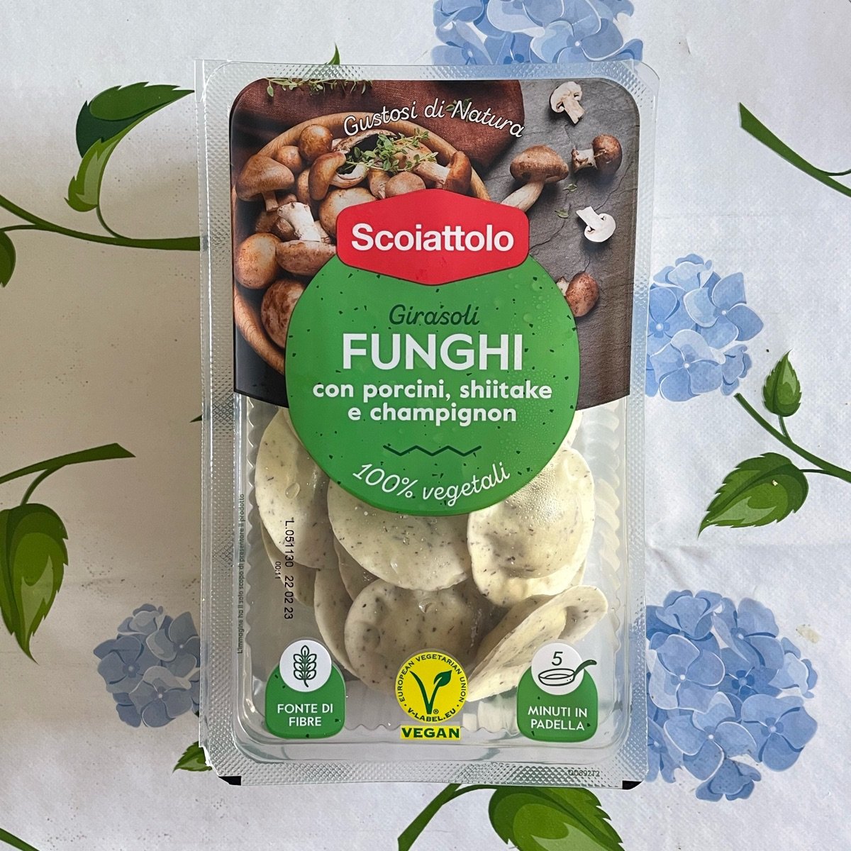 Girasoli Funghi con porcini, shiitake e champignon from Scoiattolo ...