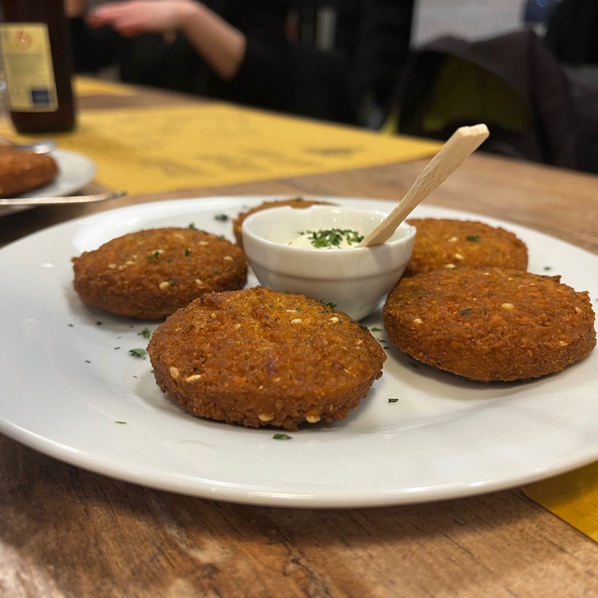 Falafel piatto at Pizzeria-Kebab Monte Ararat (Vegano / Vegetariano ...