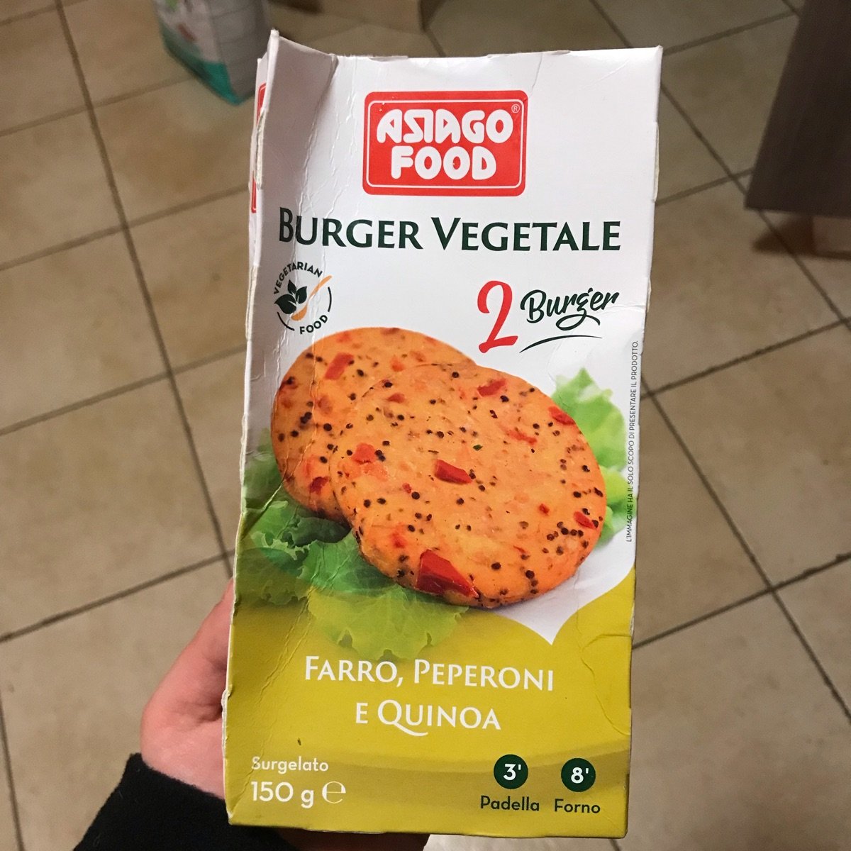 Burger farro, peperoni e quinoa from Asiago food - Vegan Product ...