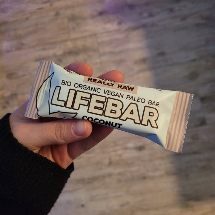 Lifebar Lifebar Coconut Review | abillion