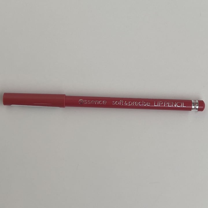 Essence soft & precise lip pencil Review | abillion