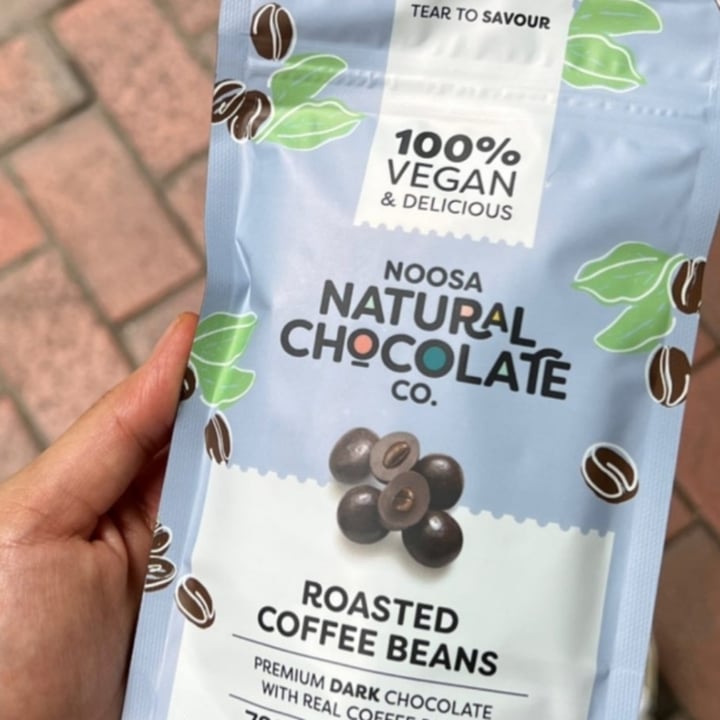 Noosa Natural Chocolate Co Roasted Coffee Bean 72% Review | abillion