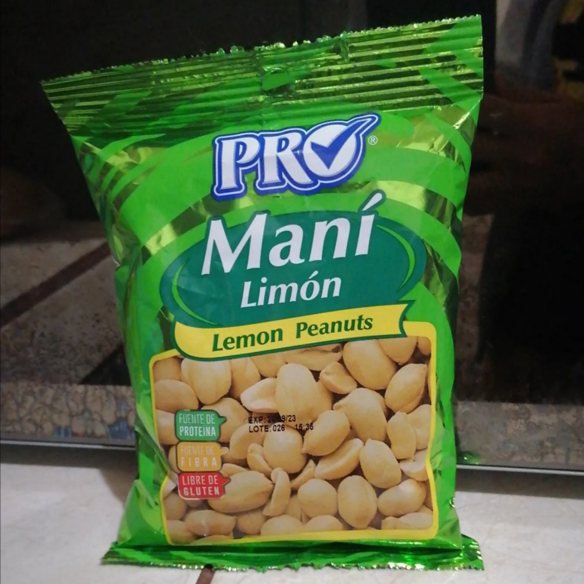 Maní Limón from Pro - Vegan Product Reviews & Ratings | abillion