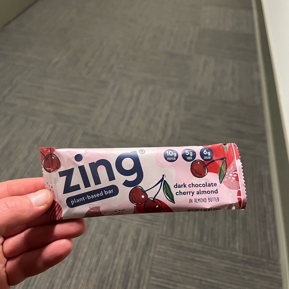 Dark Chocolate Cherry Almond from Zing - Vegan Product Reviews ...
