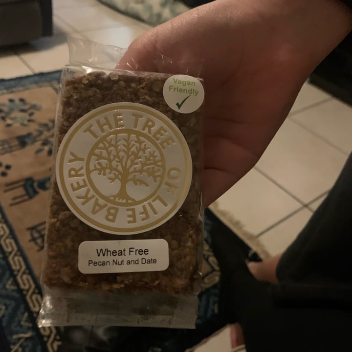 The Tree of Life Bakery Date and Pecan Crunchies Review | abillion