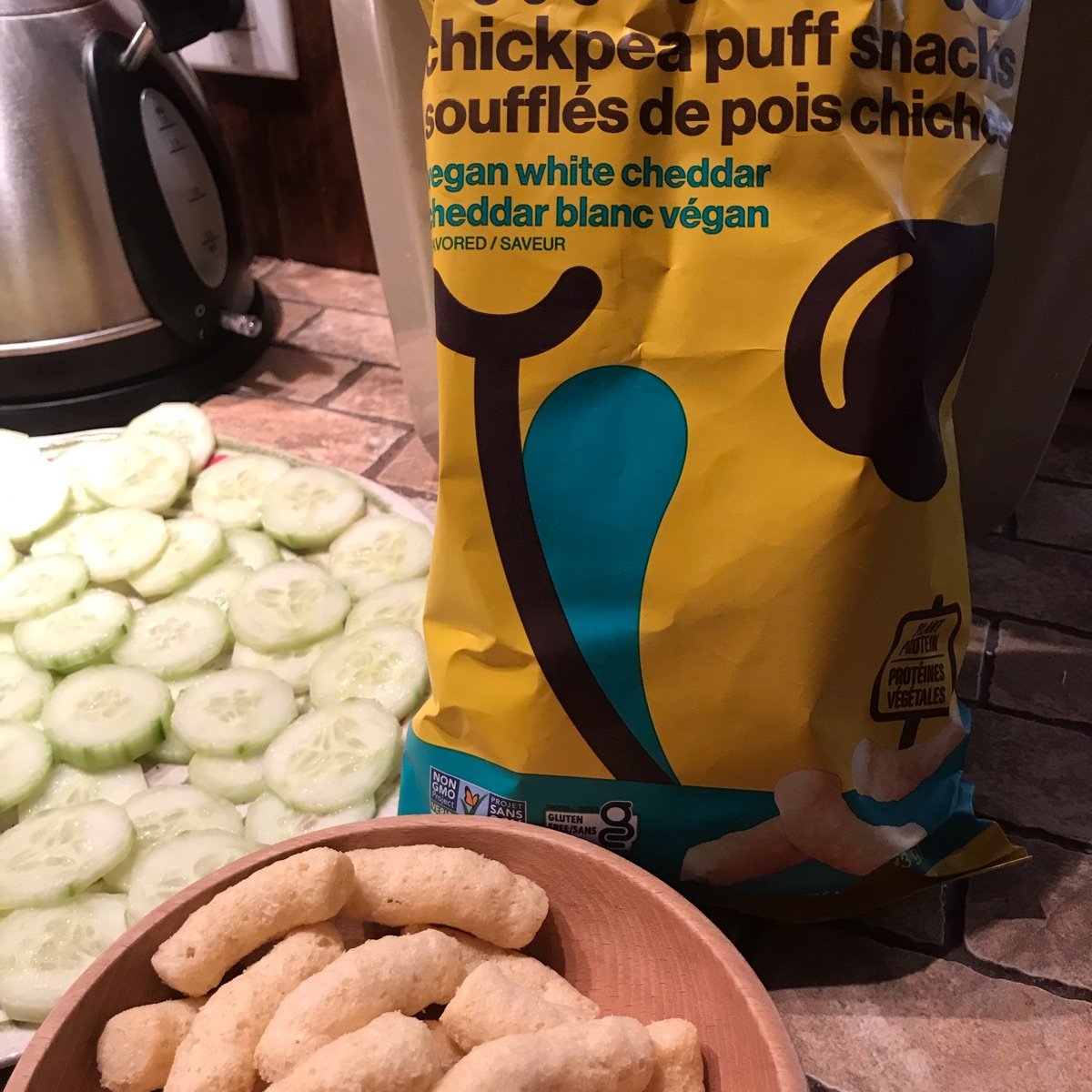 Chickpea Puff Snacks - Vegan White Cheddar from Hippeas - Vegan Product ...