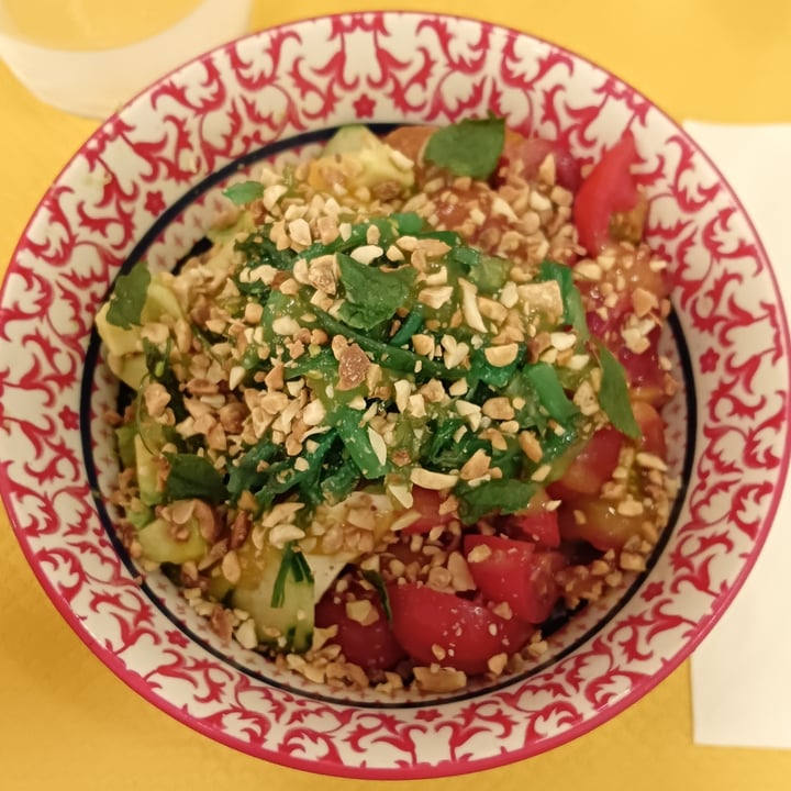 Ristorante Maua Poke Cagliari, Italy Ukulele bowl Review | abillion