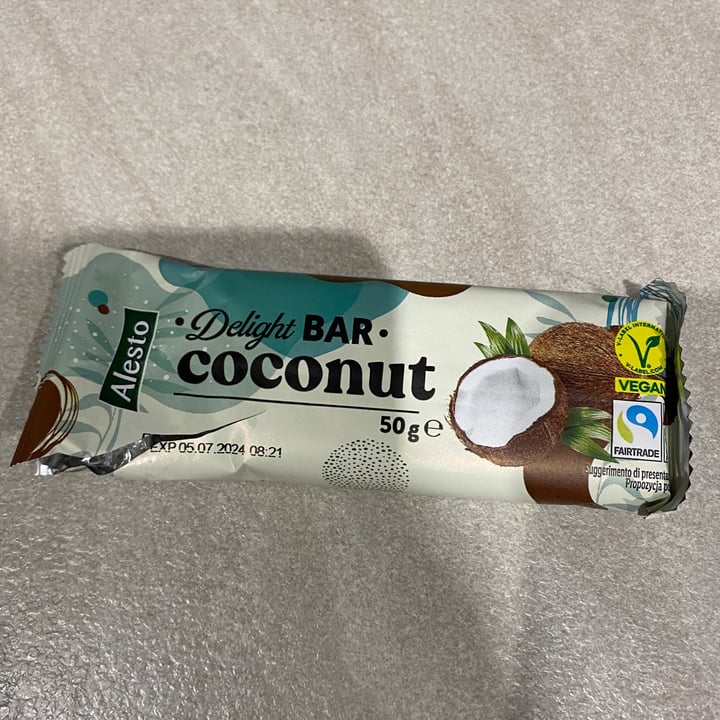 Alesto coconut delight bar Review | abillion