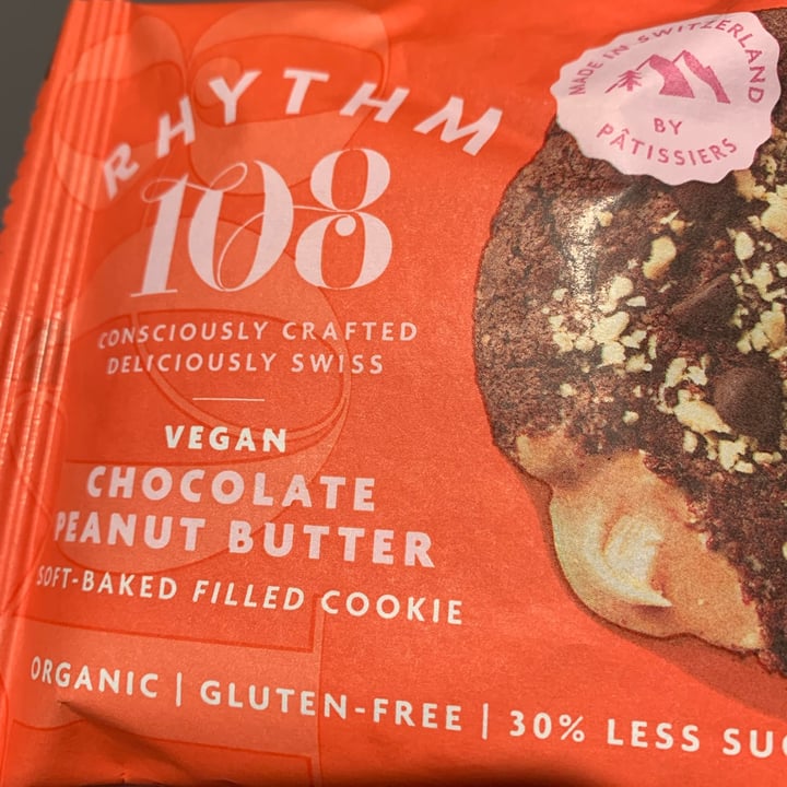Rhythm 108 Chocolate peanut butter cookie Review | abillion