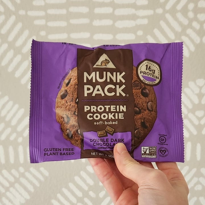 Munk Pack Double Dark Chocolate Protein Cookie Review | abillion
