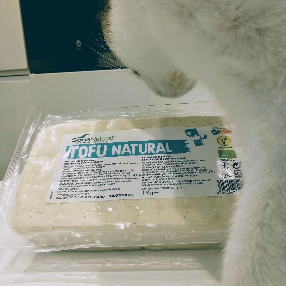 Tofu natural 1 kilo from Soria Natural - Vegan Product Reviews ...