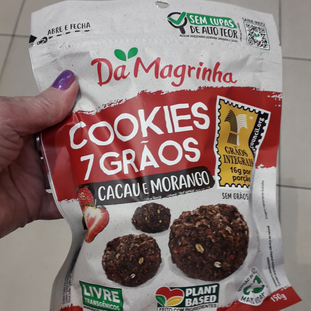 Cookies de Cacau e Morango from Da Magrinha - Vegan Product Reviews ...