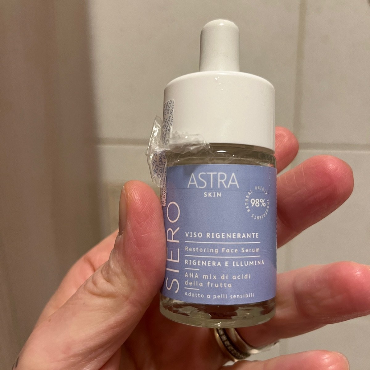 siero viso aha from Astra - Vegan Product Reviews & Ratings | abillion
