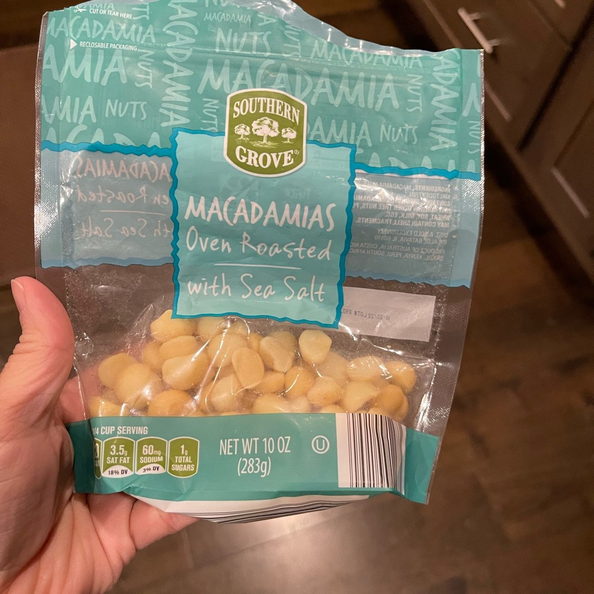 macadamia Oven Roasted from Southern Grove - Vegan Product Reviews ...
