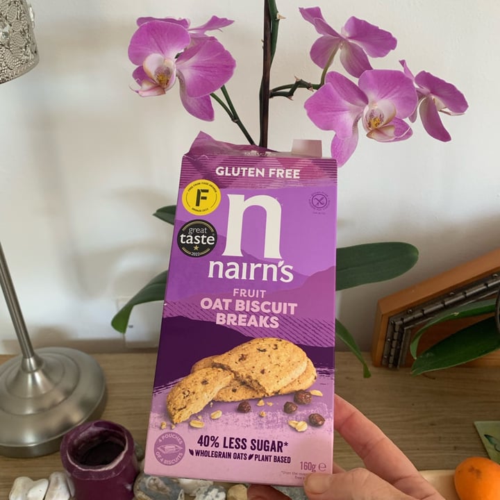 Nairn's Fruit Oat Biscuit Breaks Review | abillion