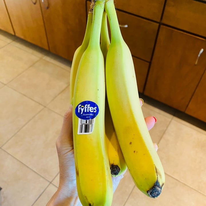 Fyffes Bananas Review | abillion