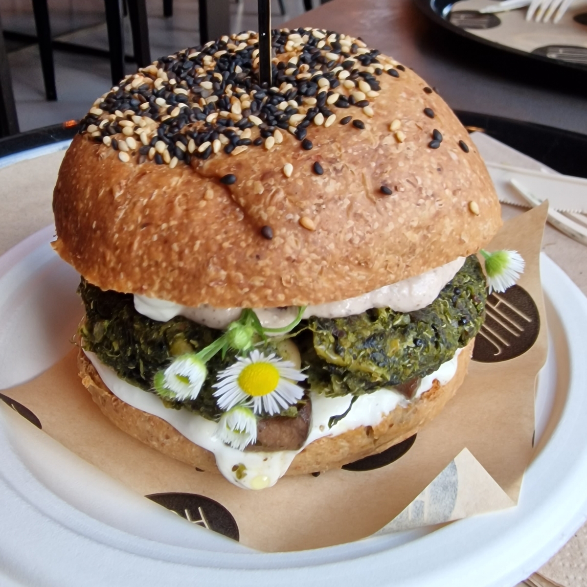 Hug-Burger Heidi Reviews | abillion