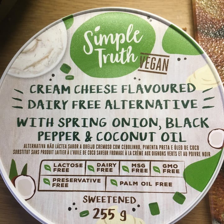 Simple Truth Cream Cheese - Spring Onion, Black Pepper And Coconut Oil ...